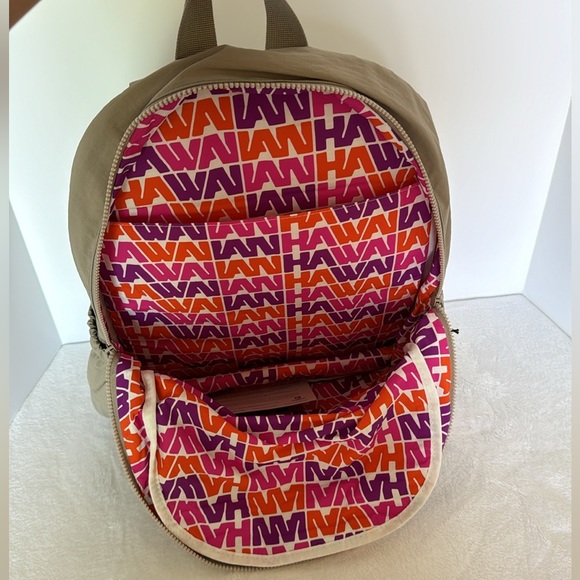 ALOHA Collection | Bags | Aloha Collection X Hawaiian Airlines Backpack ...